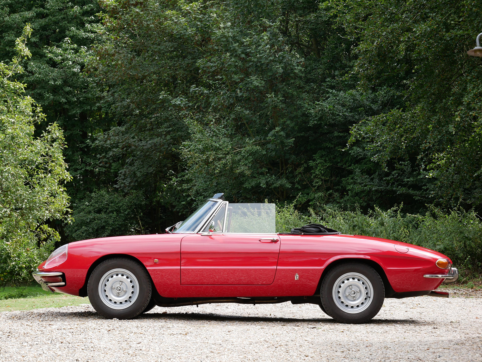 MR SPEEDLUX – ITALIAN CLASSIC CARS – BUYING & SELLING WORLDWIDE